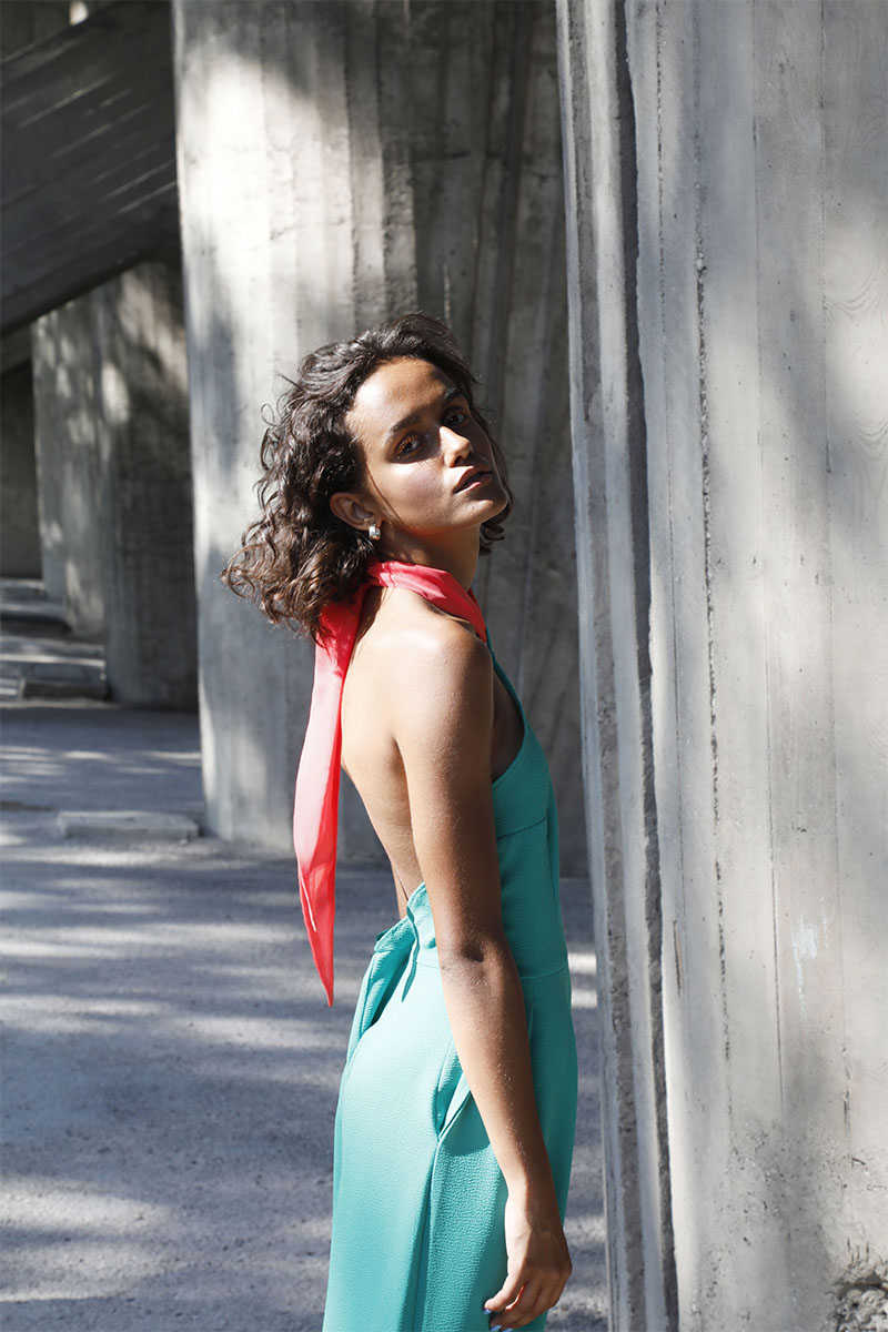 Manouella | Artiste créatrice de vêtements d'exception sur-mesure pour Femme, Homme et Enfants